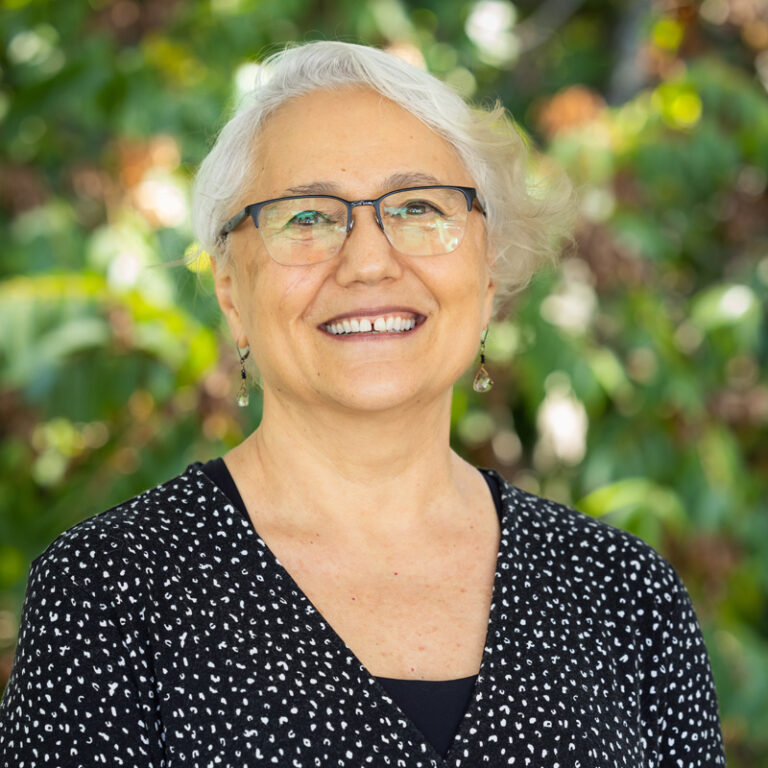 Stella Park Faculty Bio - Ayurveda